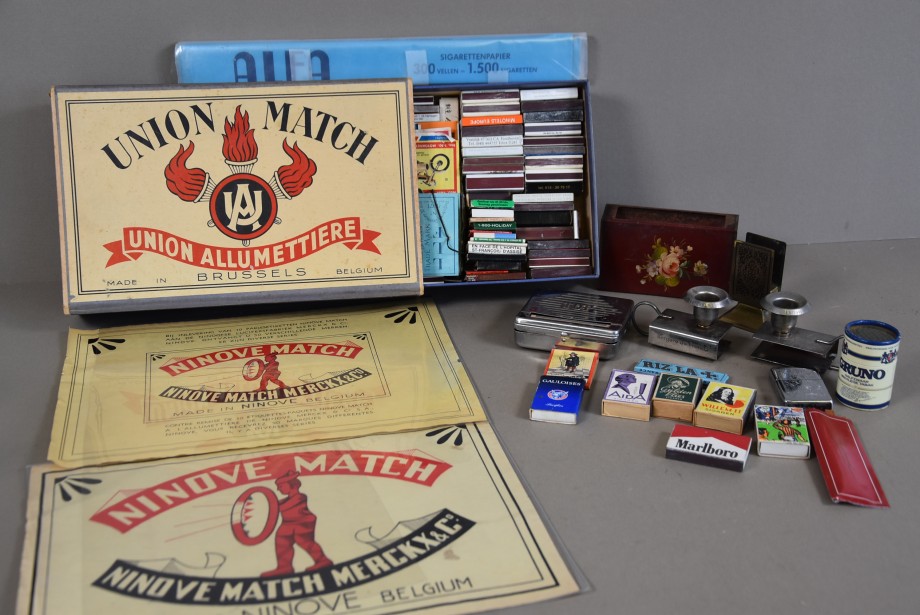 Collectie luciferdoosjes - Online veiling van inboedel en privé ...