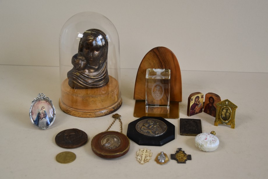 Verzameling devotionalia - Veiling van mooie antiek en authentieke ...