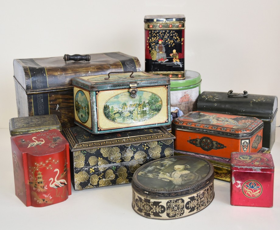 Verzameling vintage blikken - Veiling van mooie antiek en authentieke ...