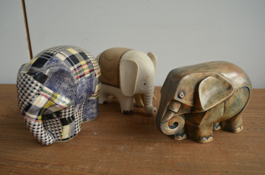 Olifant - Slotveiling van verzameling olifanten en andere objecten